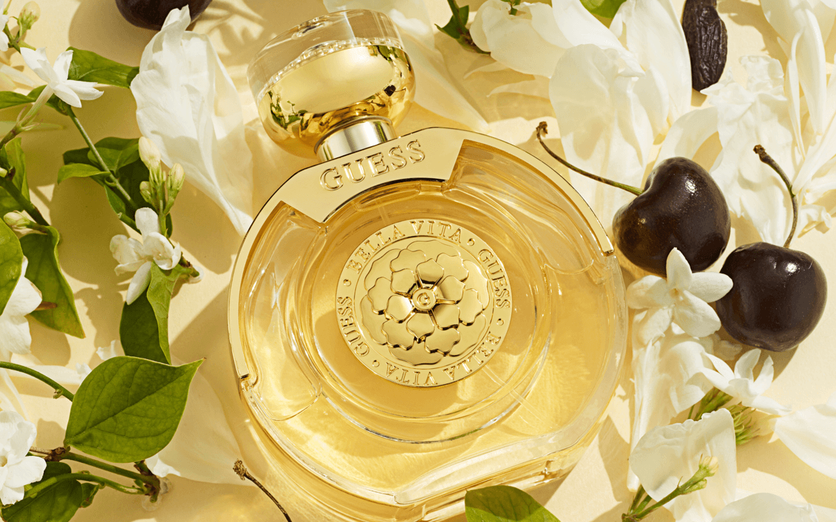 How to Find Your Signature Scent - FASHION Magazine