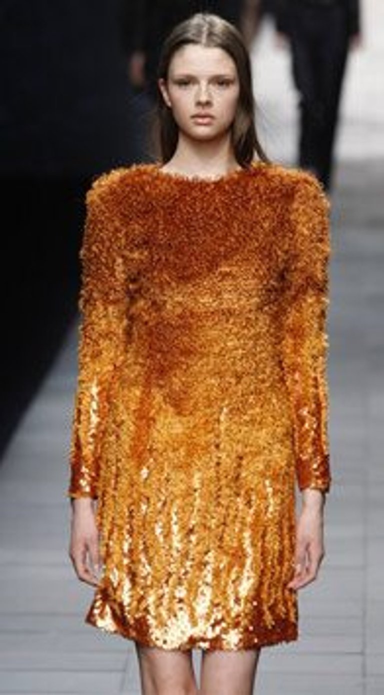 Model Minute: Addison Gill - FASHION Magazine