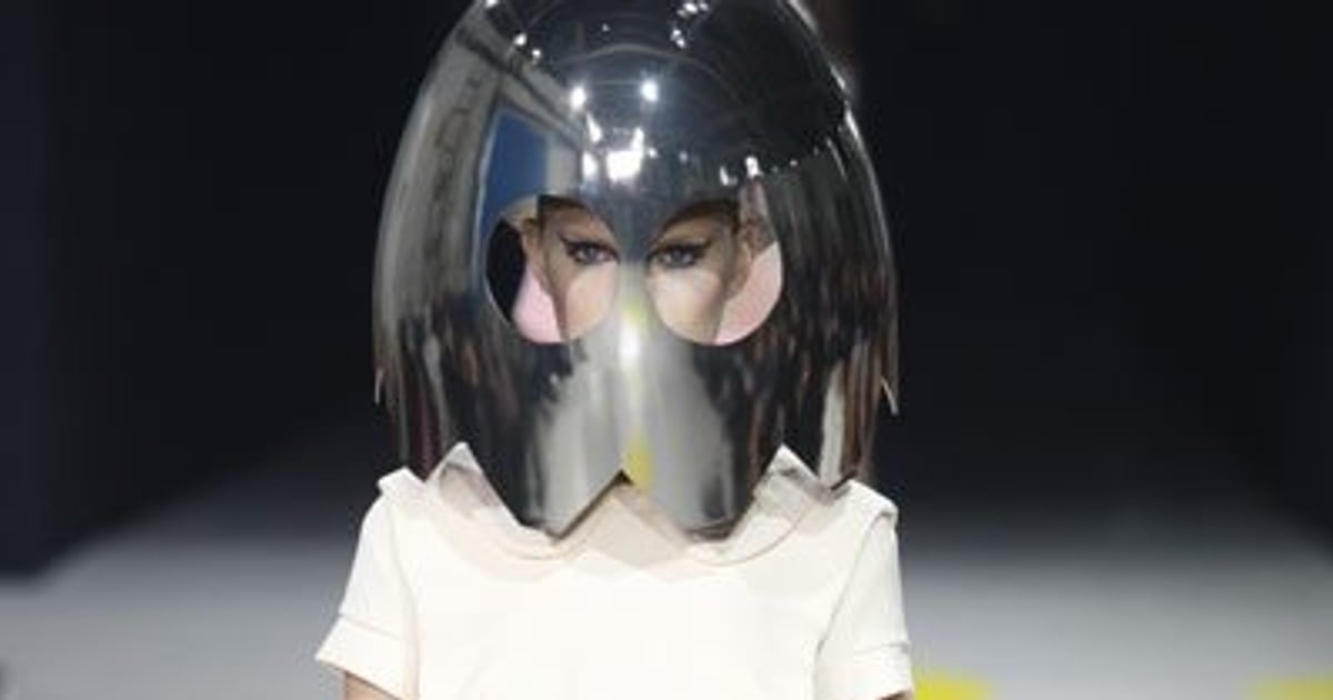 Daily reads: Good news for Giles-ophiles and Cavalli's club not for ...