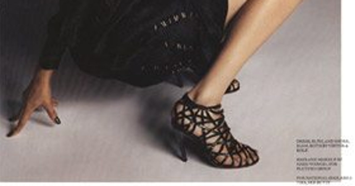 Model Minute: Elyse Saunders - FASHION Magazine