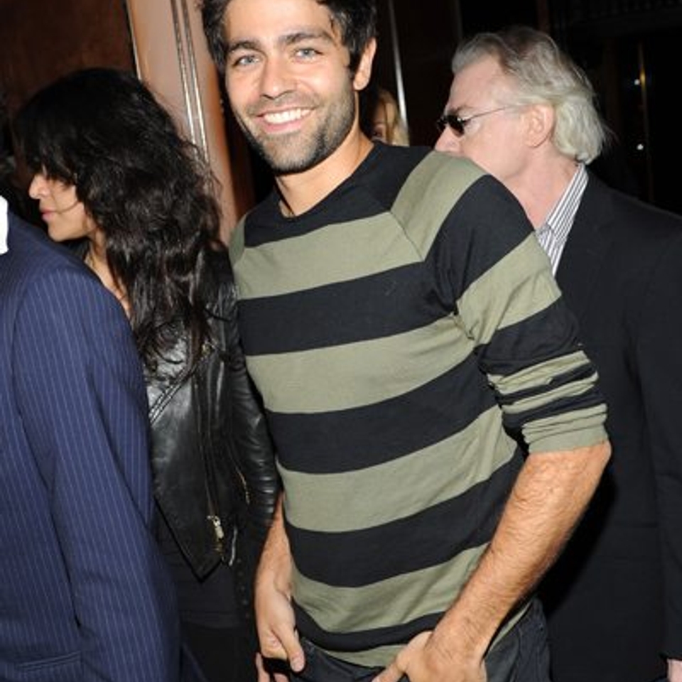 Entourage - FASHION Magazine