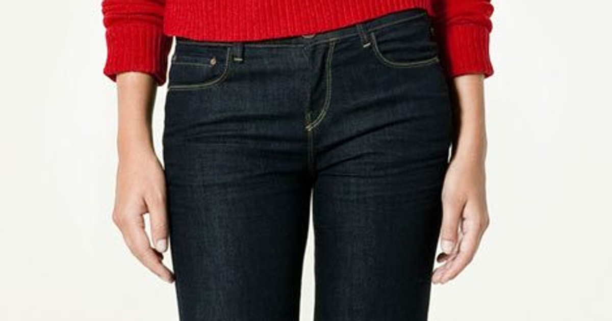 The daily steal: Red military sweater, $50 - FASHION Magazine