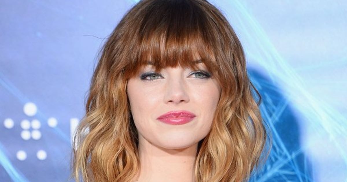 Emma Stone brings back her bangs (Plus, the scoop on her red carpet ...