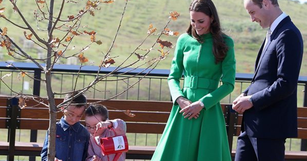 Kate Middleton continues to be perfect in Canberra with two stellar ...