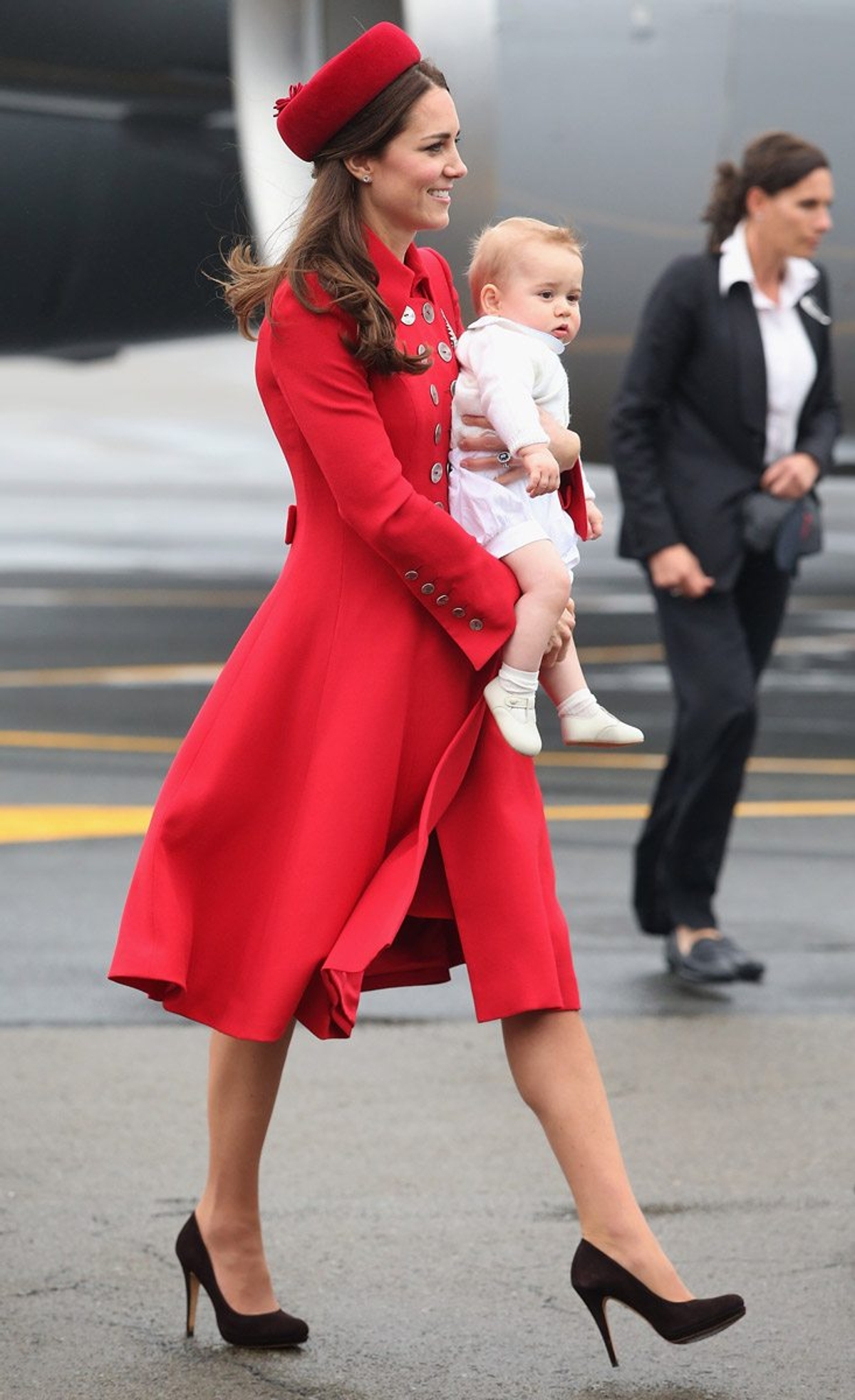 Kate Middleton channels Jackie O in New Zealand (Plus, look at those ...