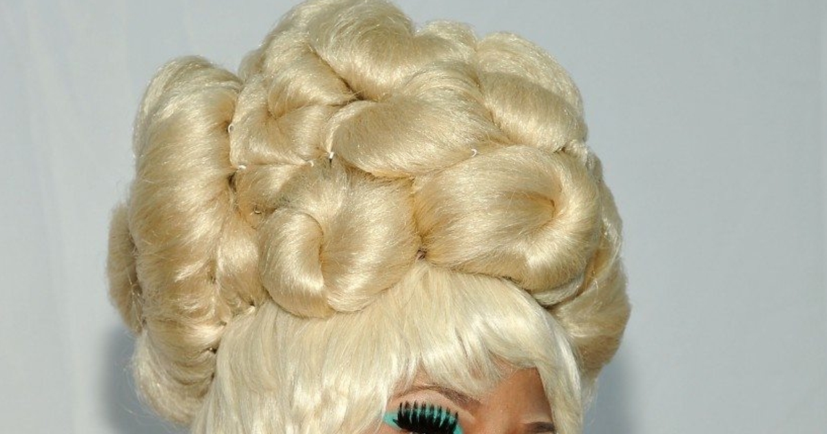 The 10 Best Celebrity Wigs that Kylie Jenner Did Not "Start" - FASHION ...