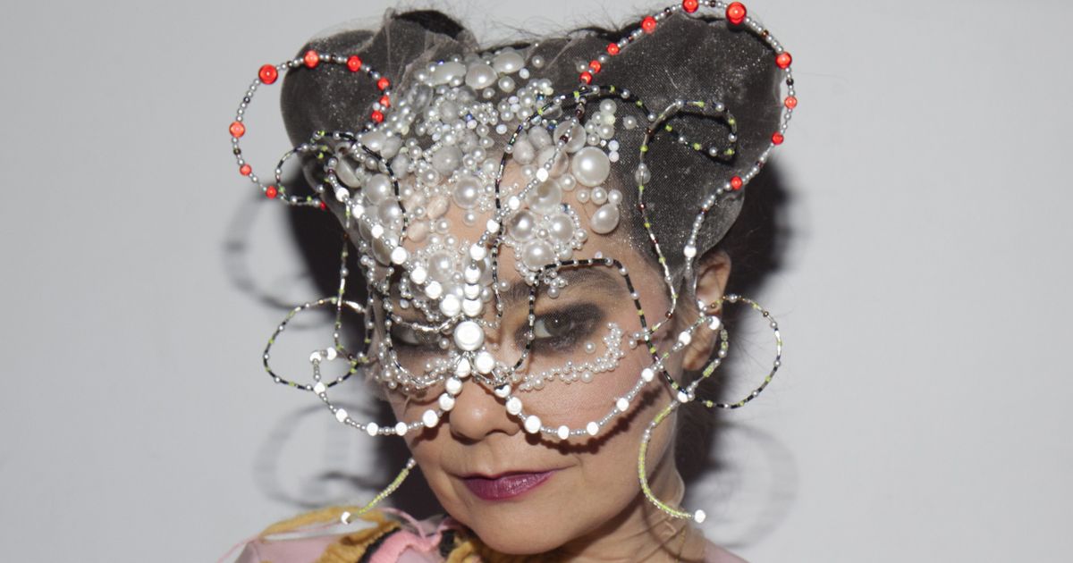 A Mind-Blowing Conversation With Björk - FASHION Magazine