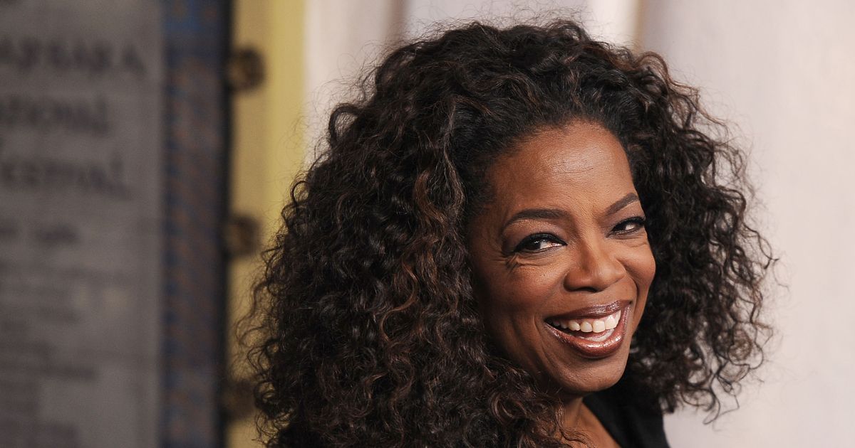 Is Oprah Planning to Run for President? - FASHION Magazine