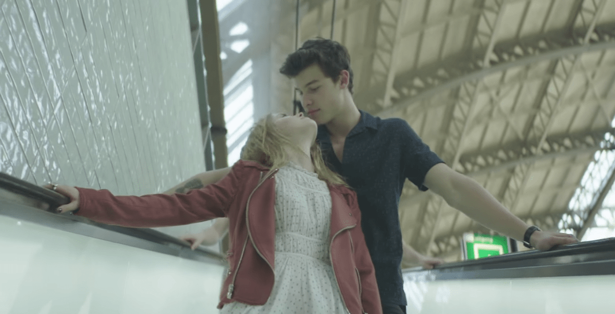 Shawn Mendes's "There's Nothing Holdin' Me Back" Video is the Cutest ...