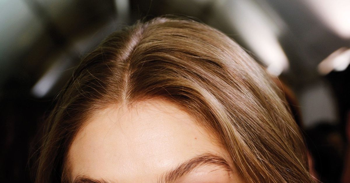 At Long Last, Clean, Freshly Washed Hair is Cool Again - FASHION Magazine