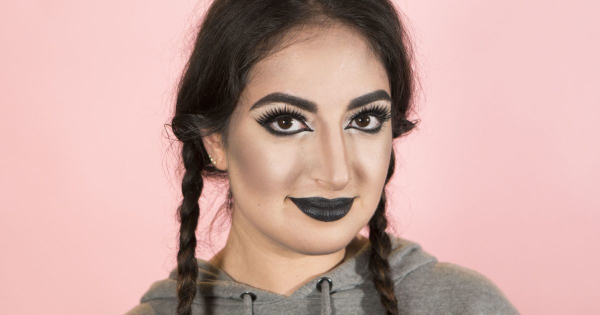 Modern Wednesday Addams Makeup: How to Get the Look for Halloween ...