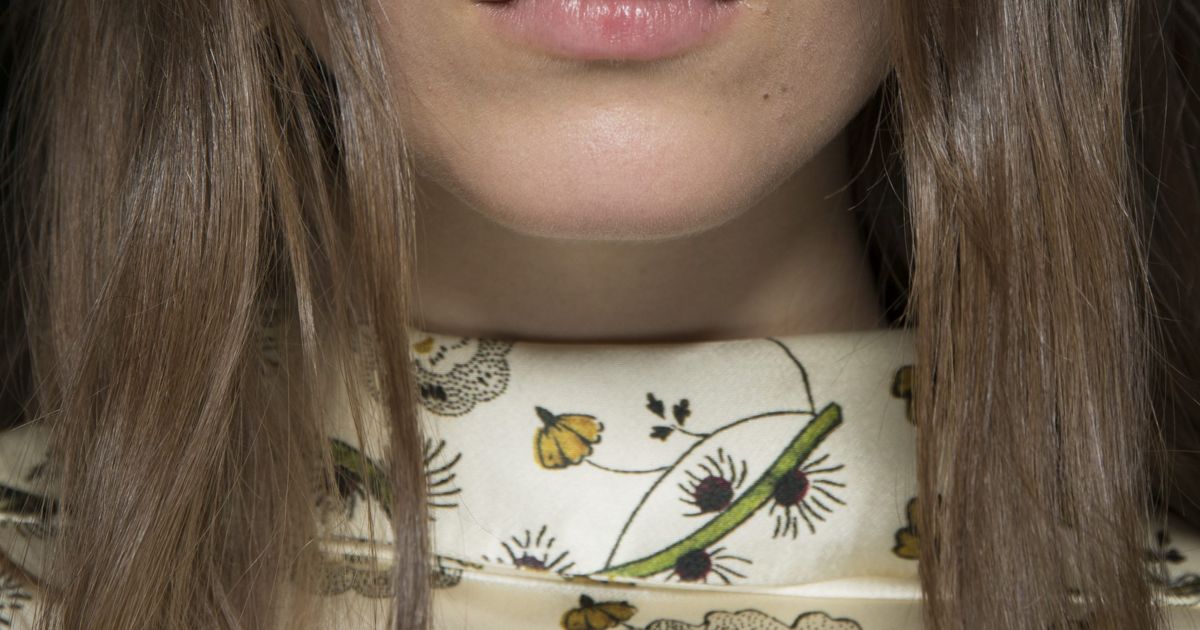 A Backstage Peek at Milan Fashion Week with Stylist Olivia Colacci ...