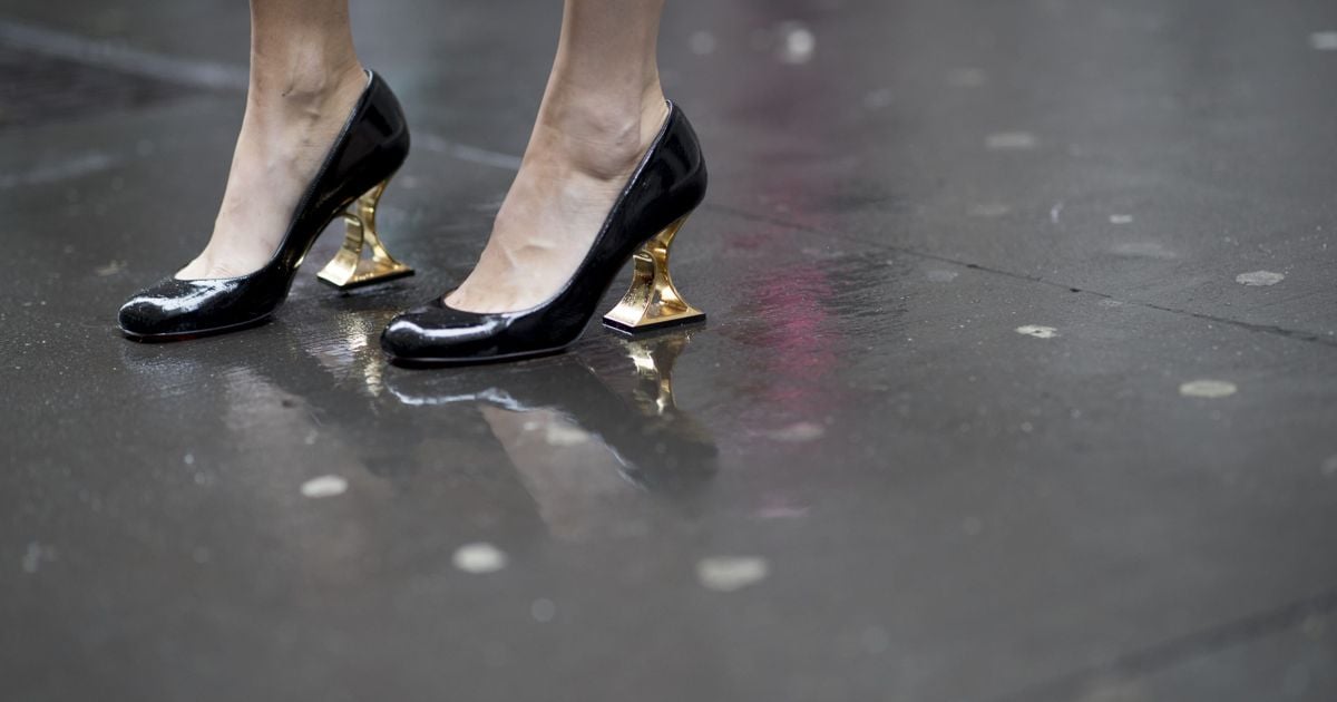 Curved Heels Replace Kitten Heels as the Spring 2019 Shoe Silhouette ...
