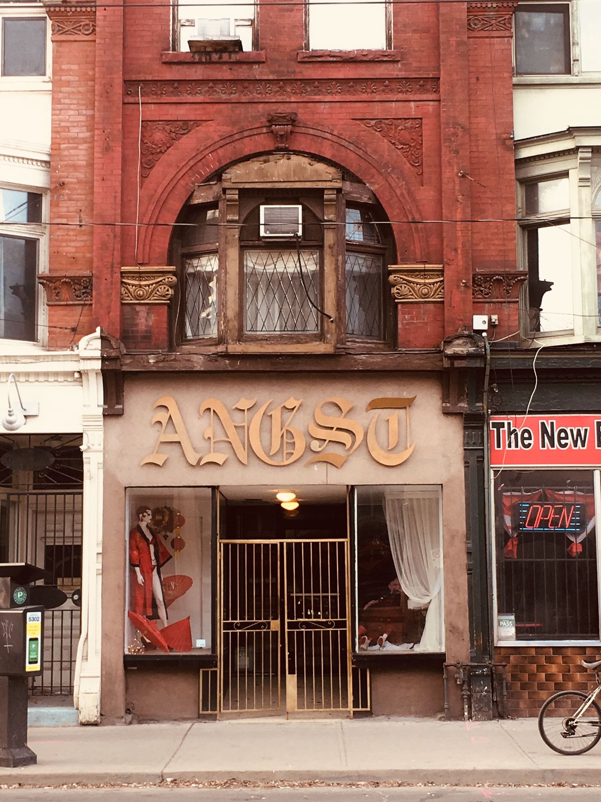 Toronto Stylist Bill Angst Looks Back on 30 Years in Hair Including ...