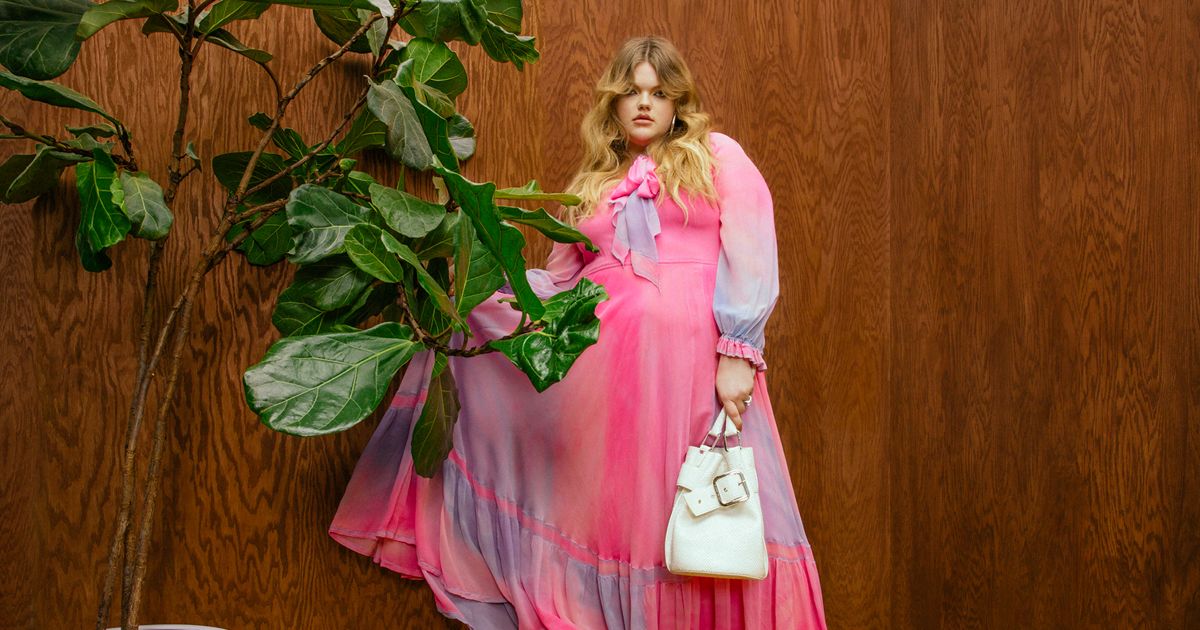 5 Things to Know About Our May Cover Star, Charlie Reynolds - FASHION ...