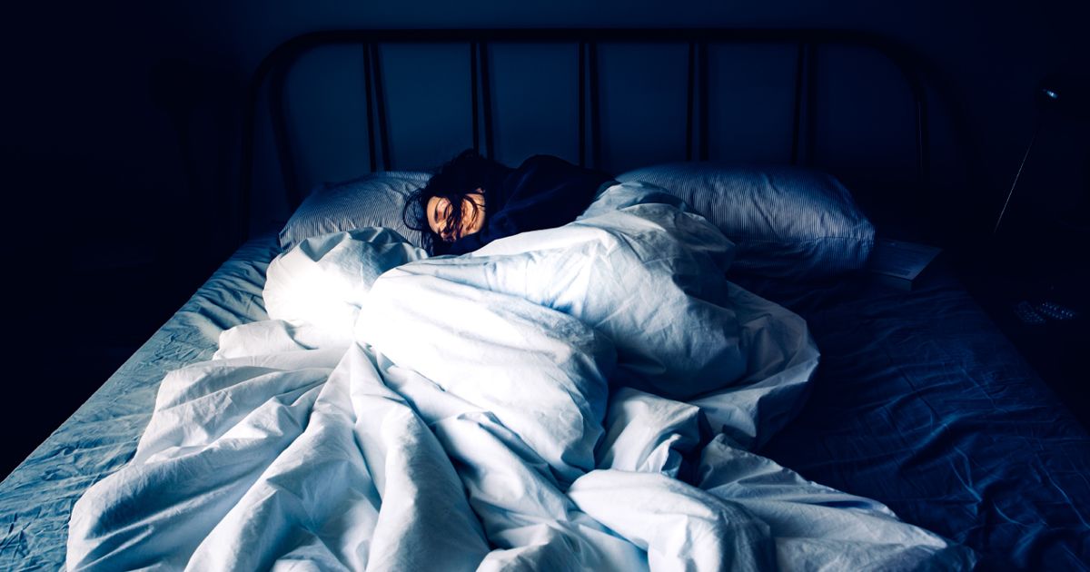 Can’t Sleep? Here’s How to Beat Your Quarantine Insomnia - FASHION Magazine