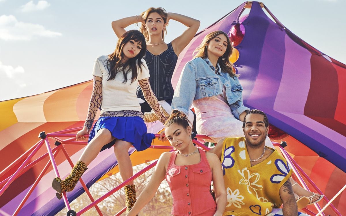 43 Festival Outfits to Wear This Summer - FASHION Magazine