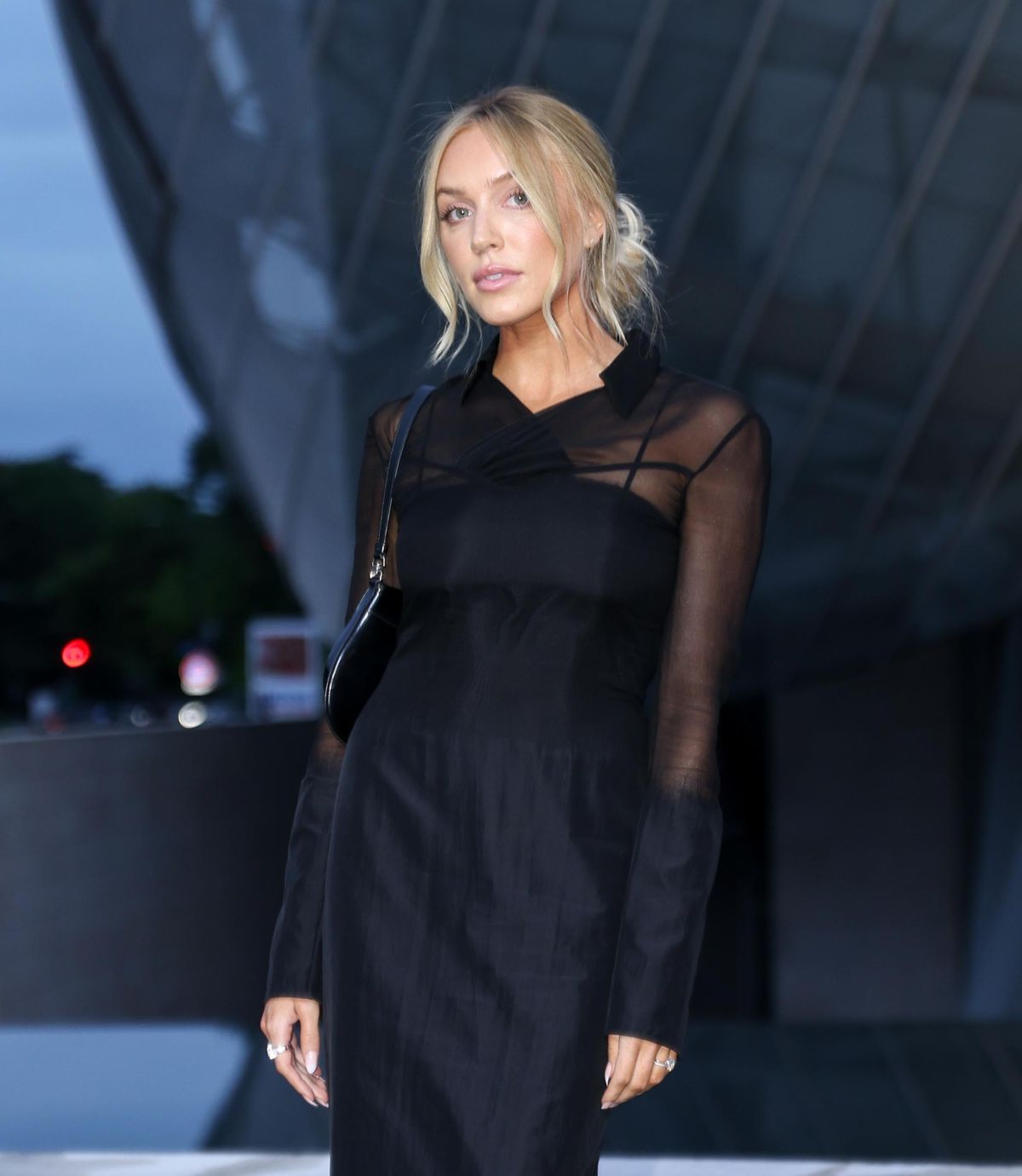 Alex Cooper Sirius Deal Cements Her It Girl Status - FASHION Magazine