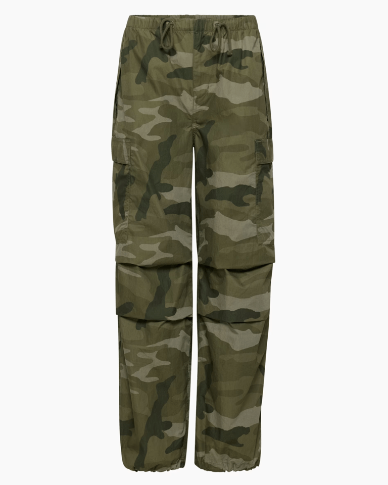 Camo Outfits Will Take You Into Fall — Here Are the Cutest Pieces to ...