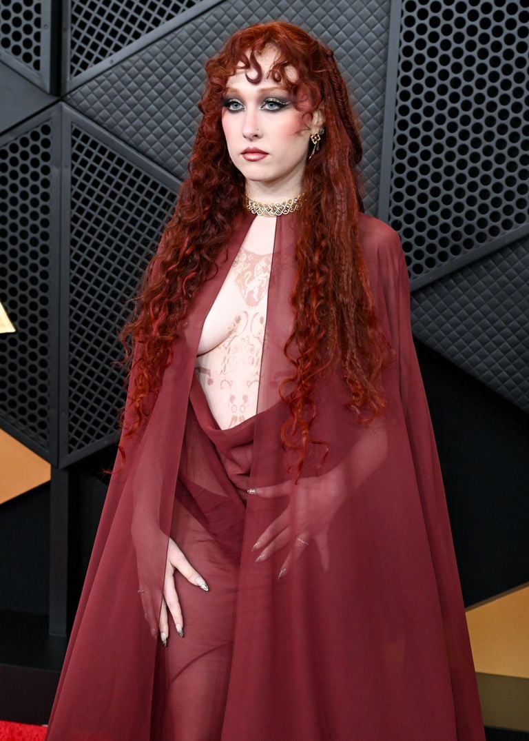Skin Is In at the Grammy Awards: Chappell Roan’s Grammys Dress, Bieber ...