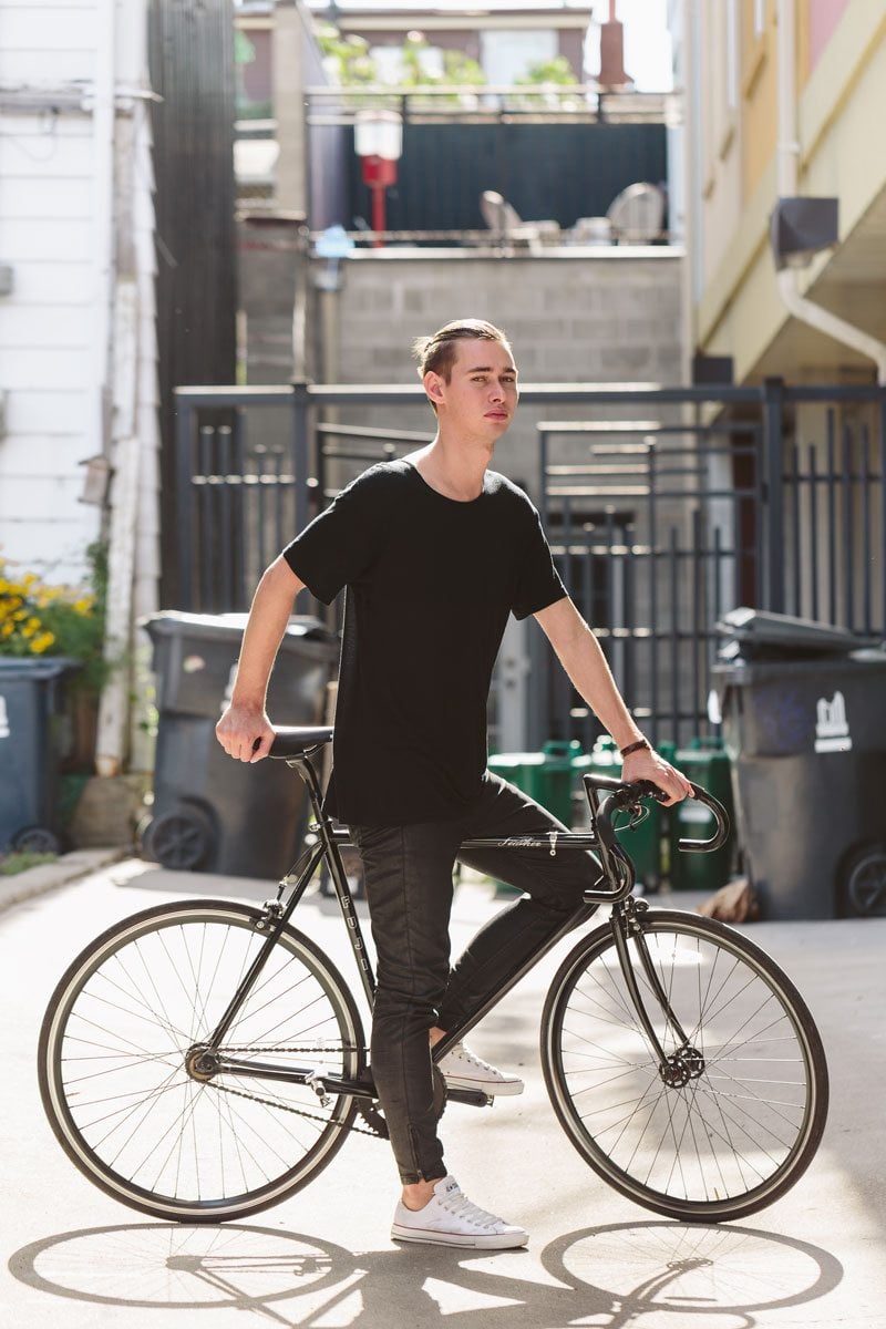 Toronto Street Style: 25 beautiful photos of stylish people posing with ...
