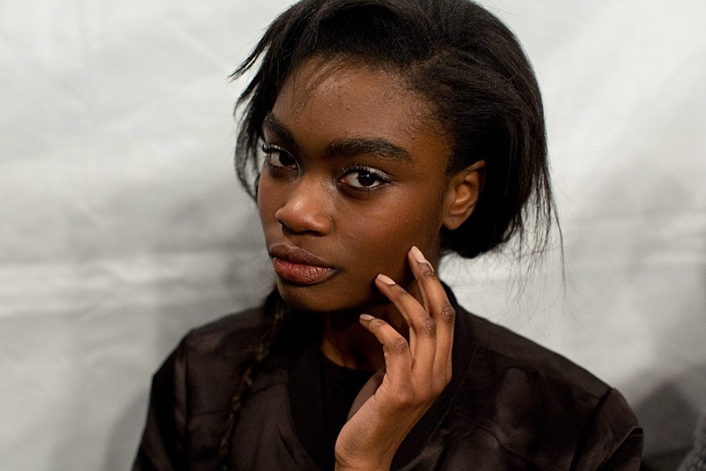 Joe Fresh backstage beauty: Flushed cheeks, frosted eyelids and messy ...