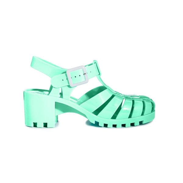 I don't do sandals: 5 summer shoes that keep your toes hidden in ...
