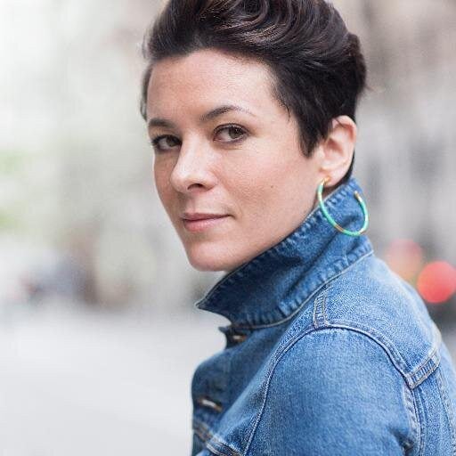 How to Take the Perfect Profile Picture: 8 Tips for Acing Twitter ...