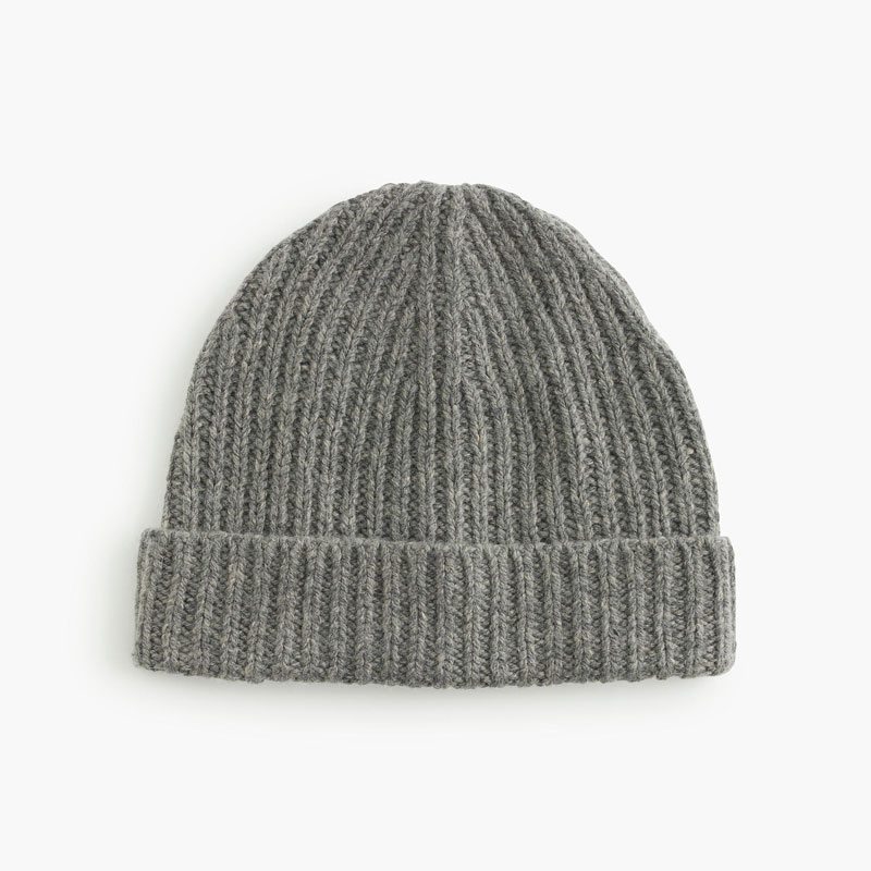 4 street style-approved tips for wearing a winter hat properly ...