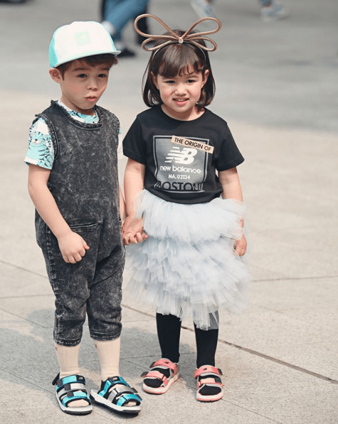 The Mini-Me Street Style Stars of Seoul Fashion Week - FASHION Magazine