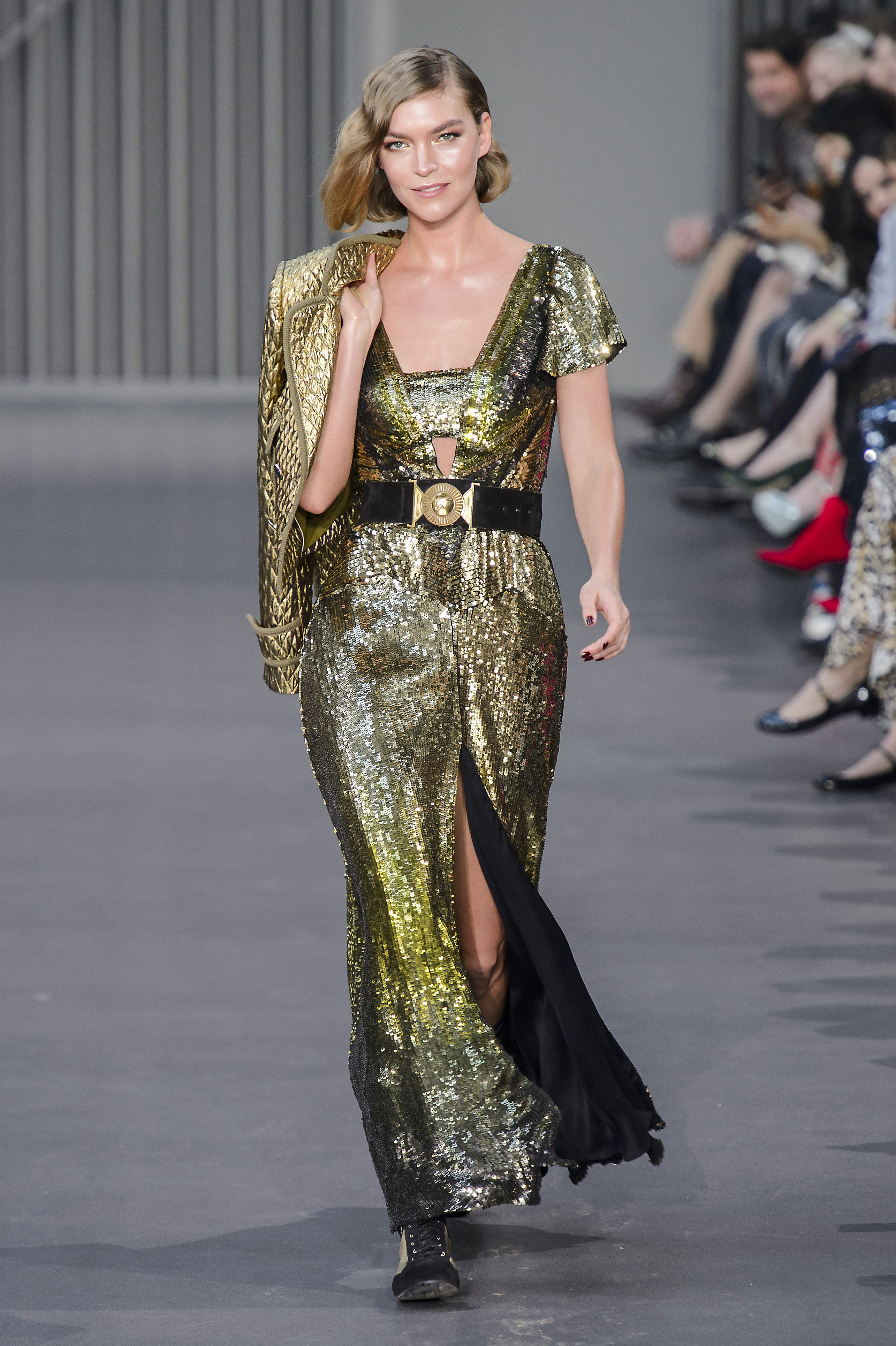 Five Trends From London Fashion Week Fall 2018 - FASHION Magazine