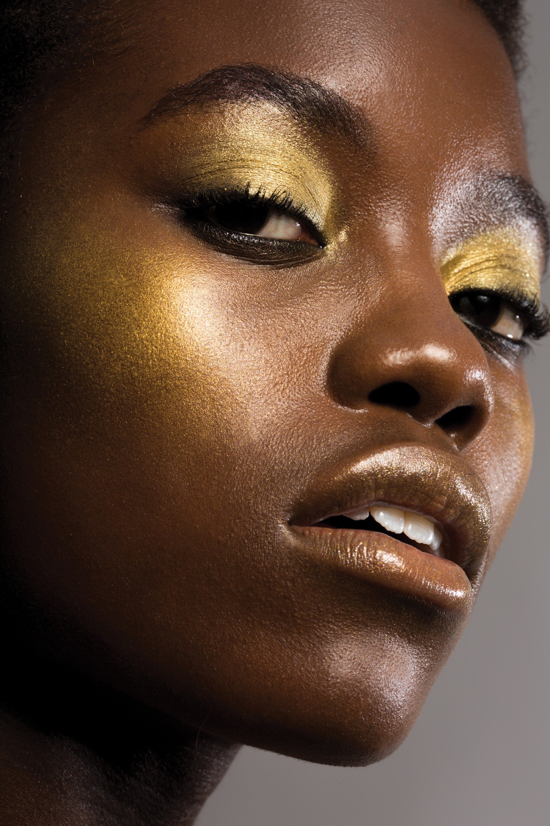 You've Never Seen Monochromatic Makeup This Bold Before - FASHION Magazine