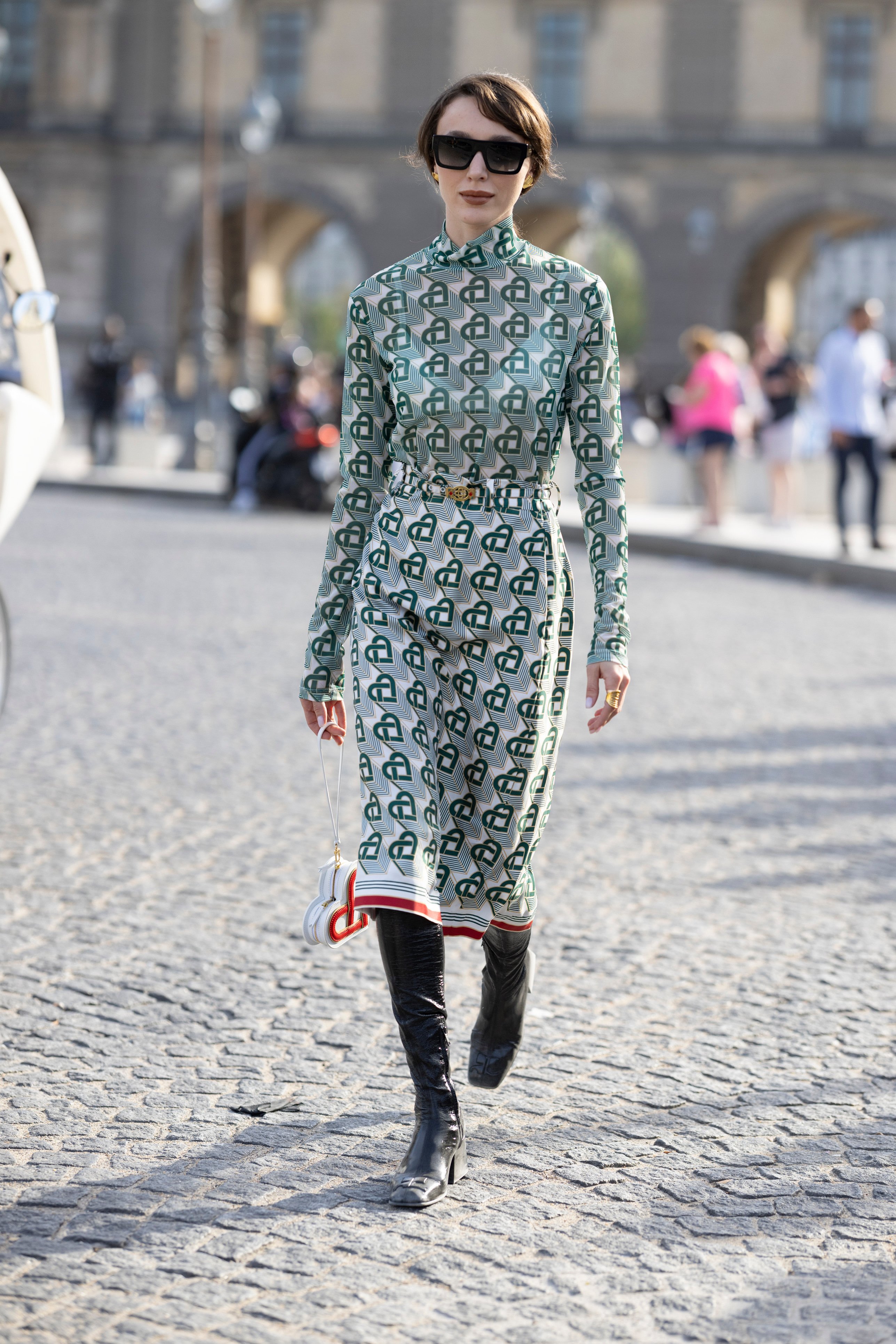 PFW Street Style Spring 2024: The Best Paris Street Style Looks ...